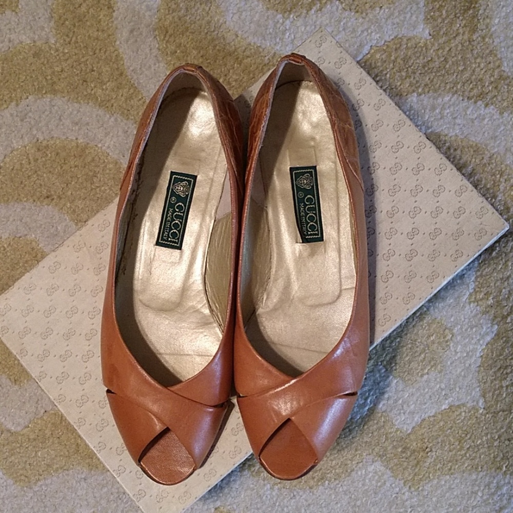 Gucci Authentic Flats - Gem